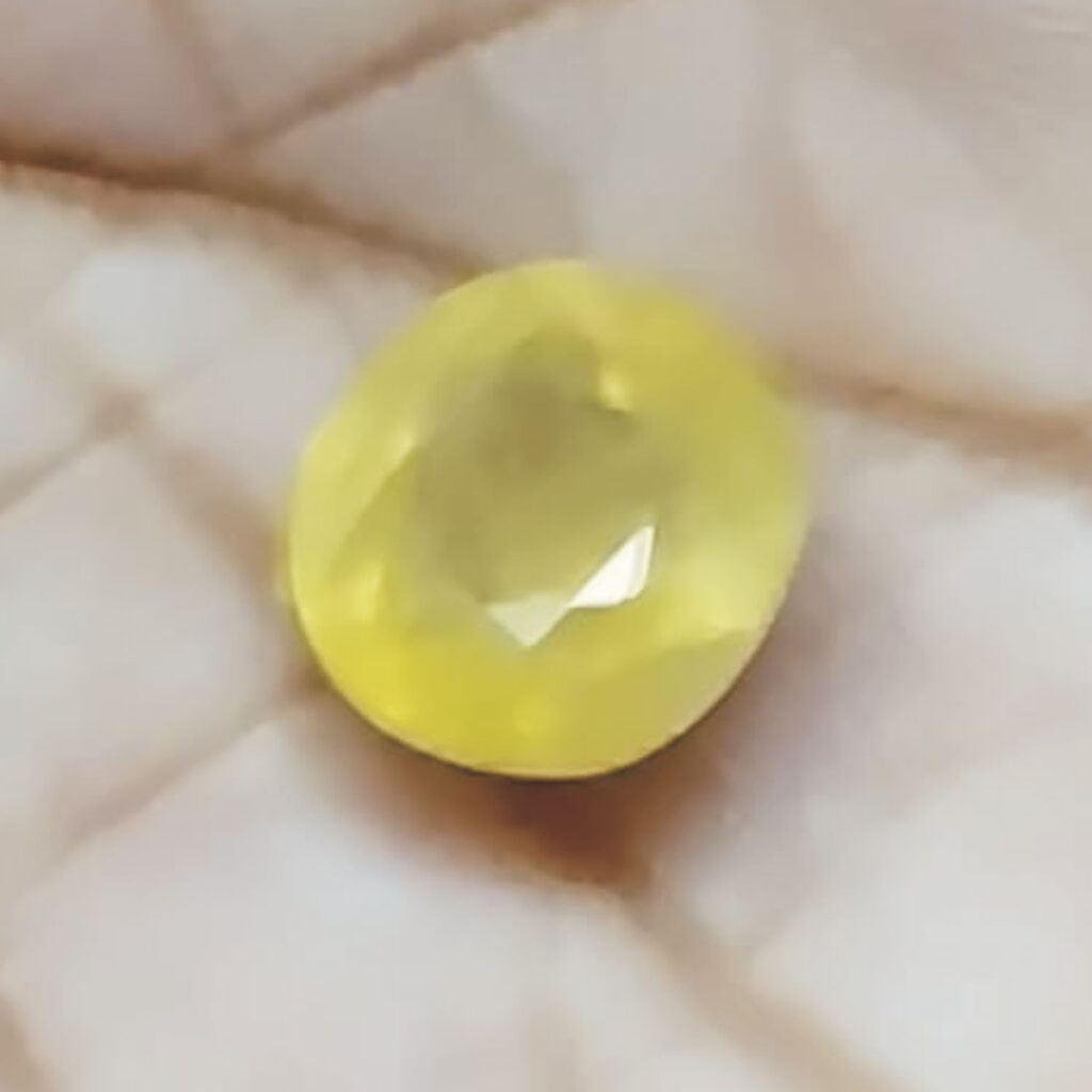 Yellow Sapphire Pukhraj Kanaka Pushyaragam Pushparagam Archives ...
