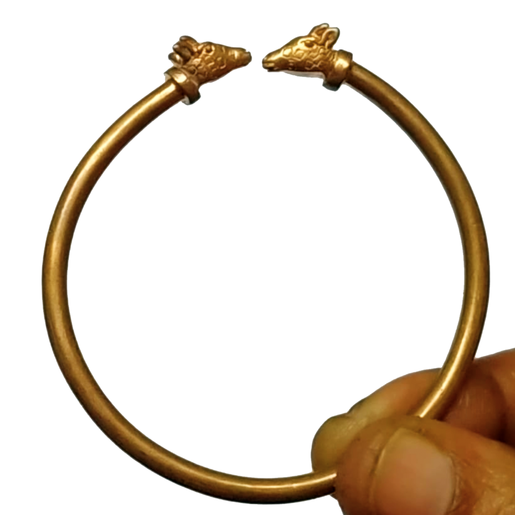 S9037-09 - Aadhyathmk Aimpon Deer Panchaloha Bracelet Adjustable Kaapu ...