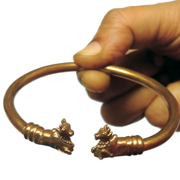 S9037-10 - Aadhyathmk Aimpon Nandi Panchaloha Bracelet Adjustable Kaapu ...